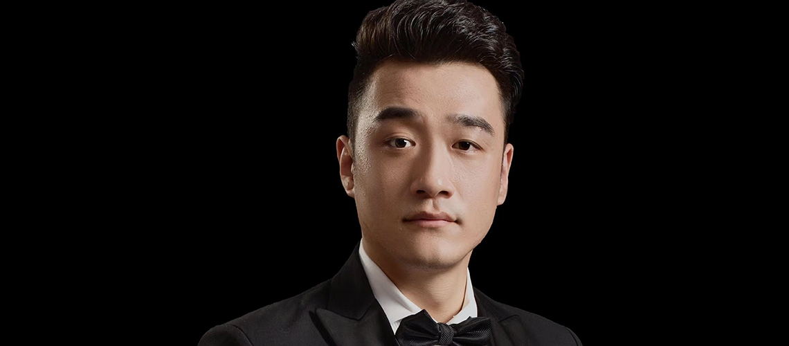 Liwei Hou | Concours de Genève